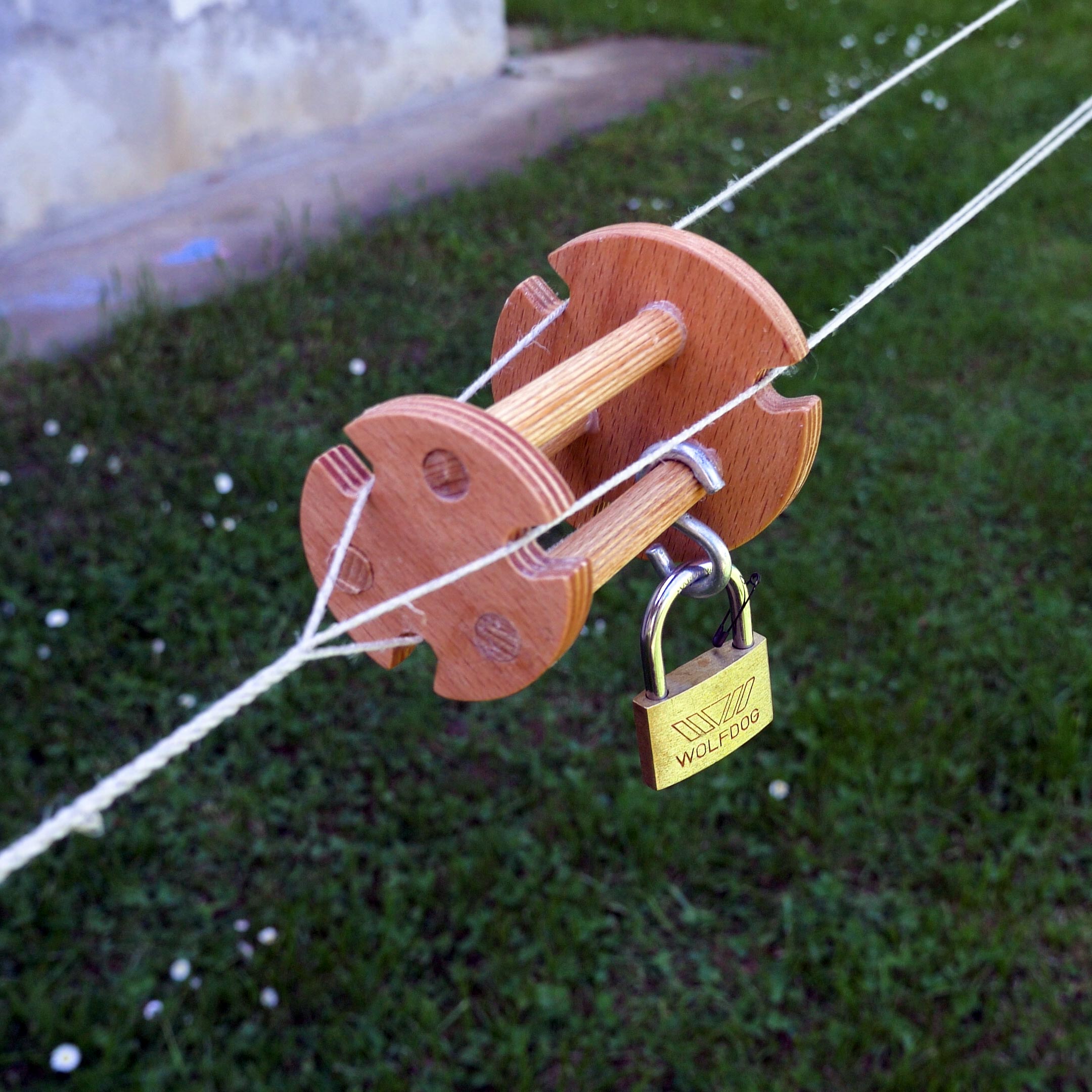 Ropemaking top- the poor man's version - Zen Ropeworks